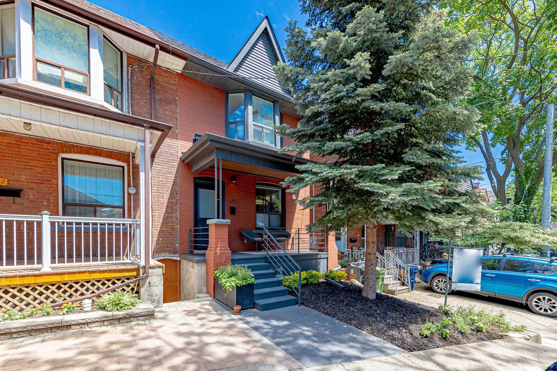 40 Mackenzie Cres, Toronto | Sold, C5275307 | Condos.ca