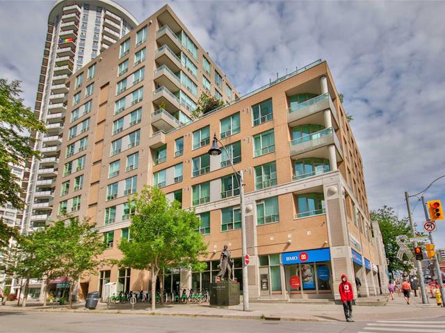 806 - 70 Alexander St, Toronto | Suspended, C5295918 | Condos.ca