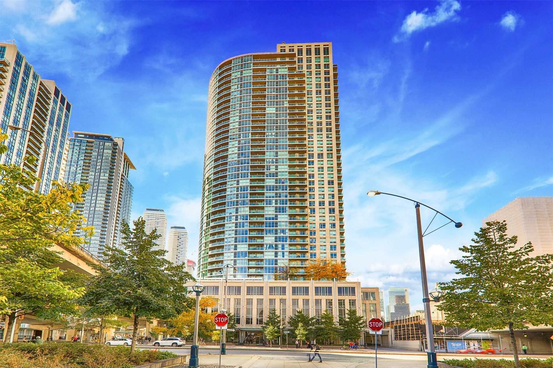 1711 - 18 Yonge St, Toronto | Leased, C5305095 | Condos.ca