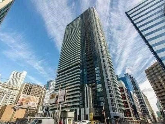 300 Front St W, Toronto, ON | Condos.ca