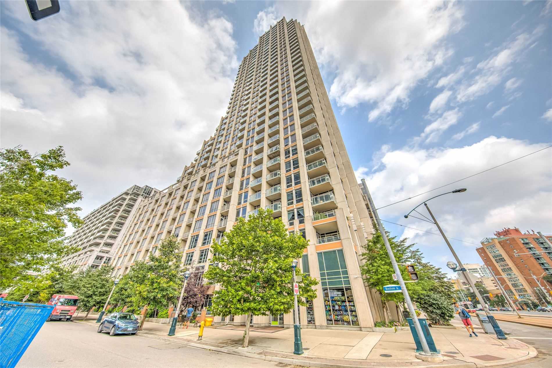 832 - 628 Fleet St, Toronto | Sold, C5323972 | Condos.ca