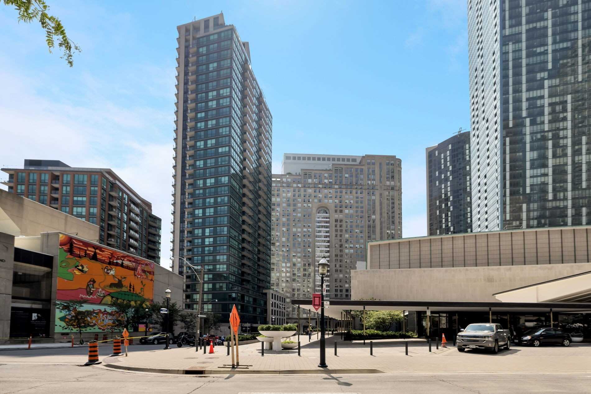 2302 - 1 Scott St, Toronto | Sold, C5337575 | Condos.ca