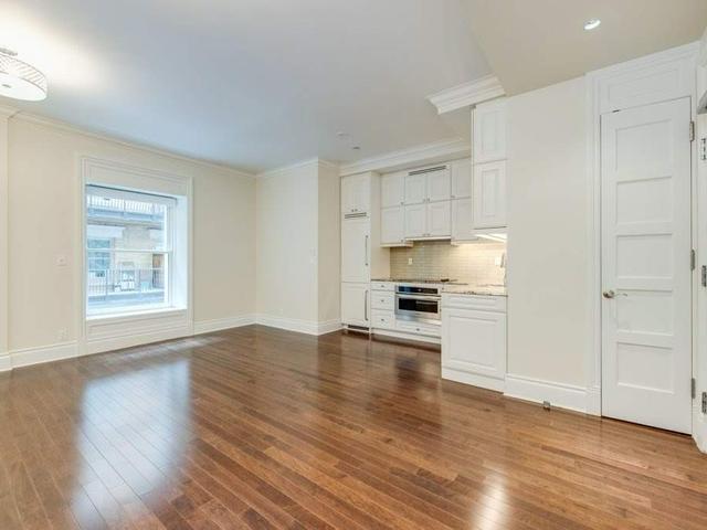432 - 22 Leader Lane, Toronto | Sold, C5357575 | Condos.ca