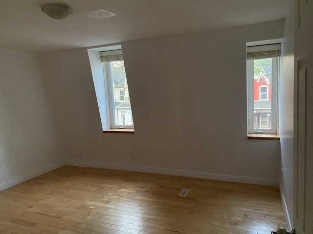 138 Markham St, Toronto, ON | Condos.ca