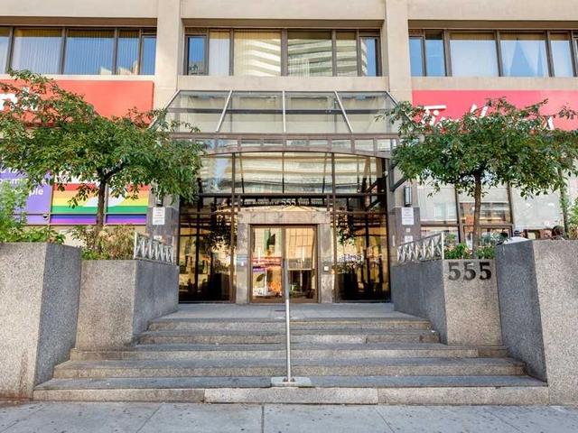 702 - 555 Yonge St, Toronto | Sold, C5377395 | Condos.ca