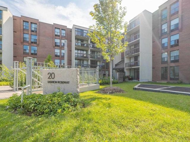 101 - 20 Fashion Roseway, North York | Leased, C5391105 | Condos.ca