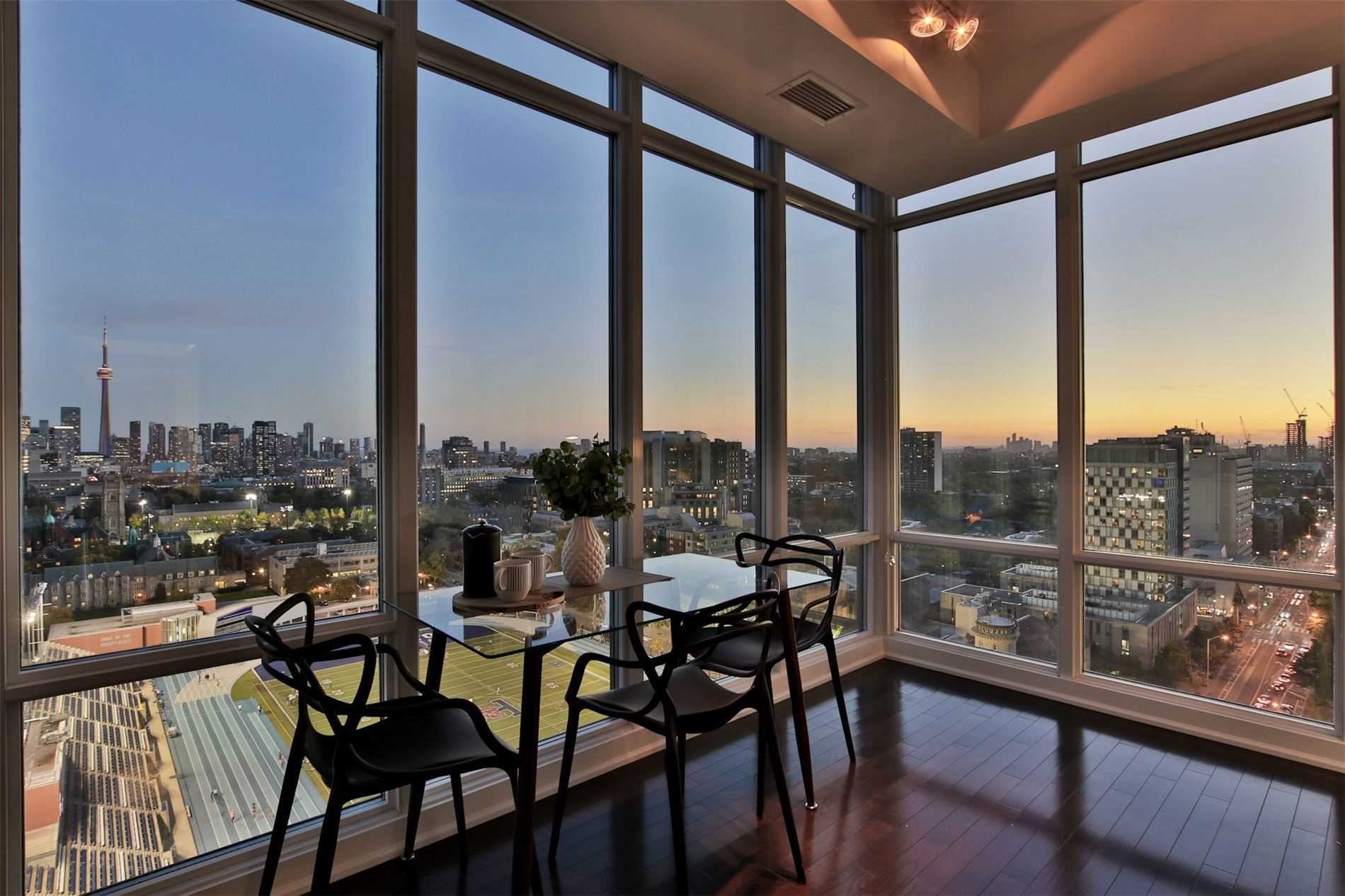 1702 - 1 Bedford Rd, Toronto | Sold, C5408443 | Condos.ca