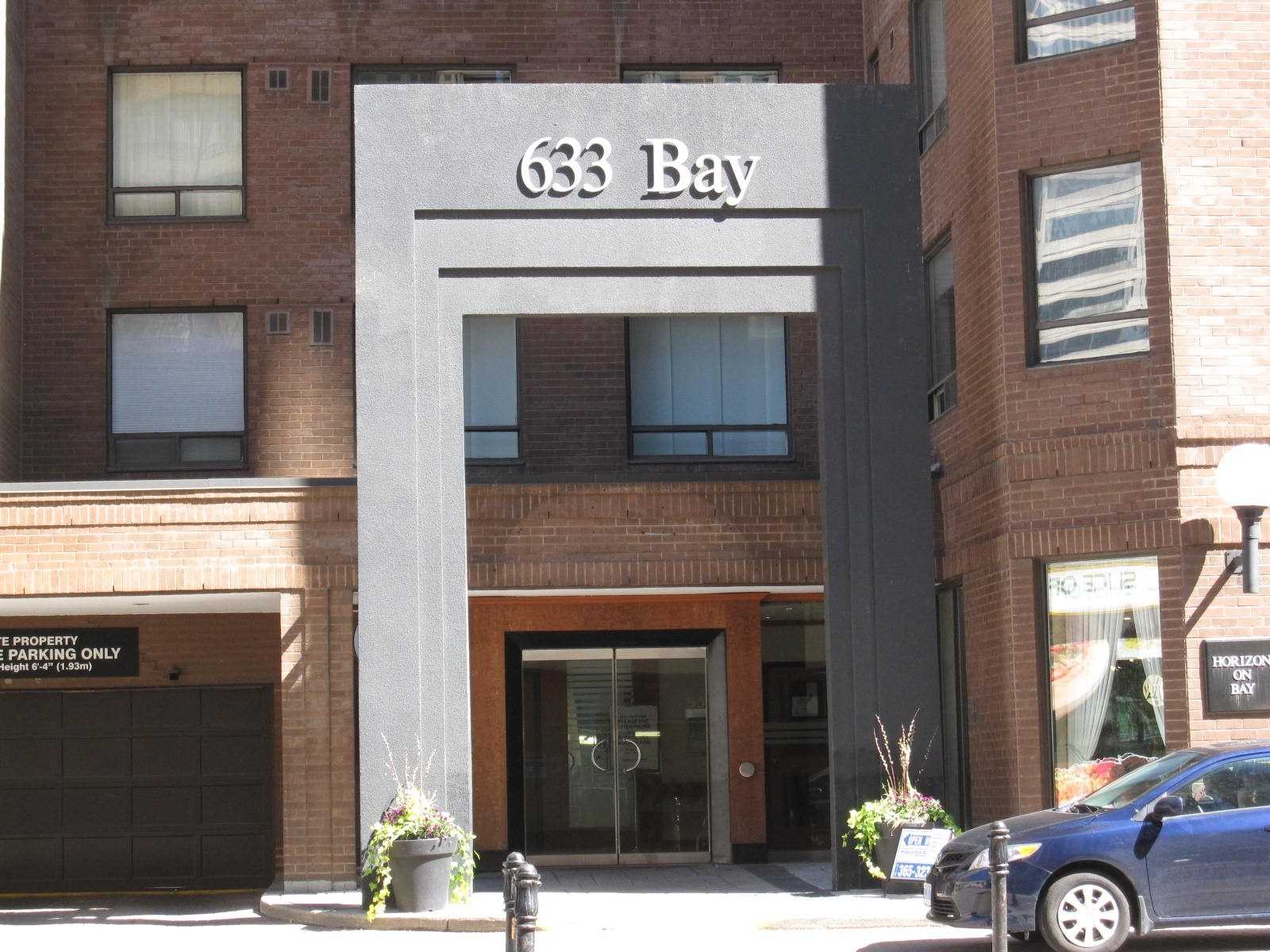 2003 - 633 Bay St, Toronto | Leased, C5413553 | Condos.ca