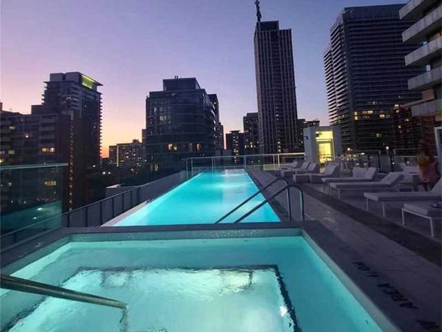 1911 - 161 Roehampton Ave, Toronto | Leased, C5417022 | Condos.ca