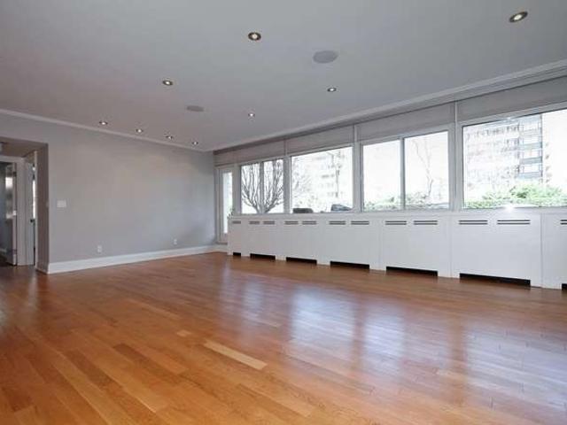 102 - 500 Avenue Rd, Toronto | Sold, C5425487 | Condos.ca