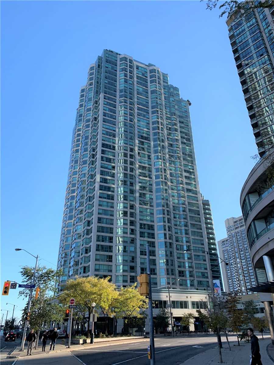 1907 - 10 Yonge St, Toronto | Sold, C5430278 | Condos.ca