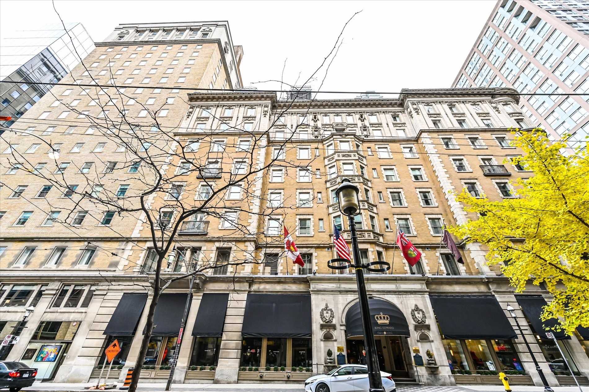 327 - 22 Leader Lane, Toronto | Terminated, C5431517 | Condos.ca