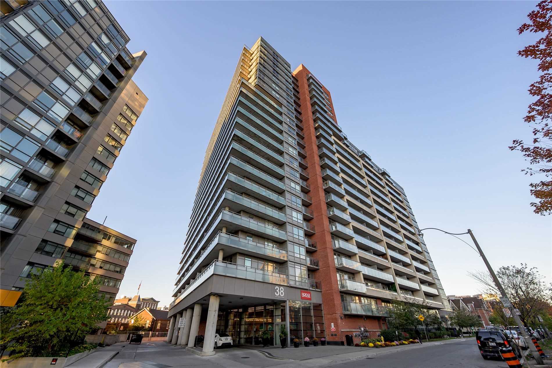 2006 - 38 Joe Shuster Way, Toronto | Leased, C5434172 | Condos.ca