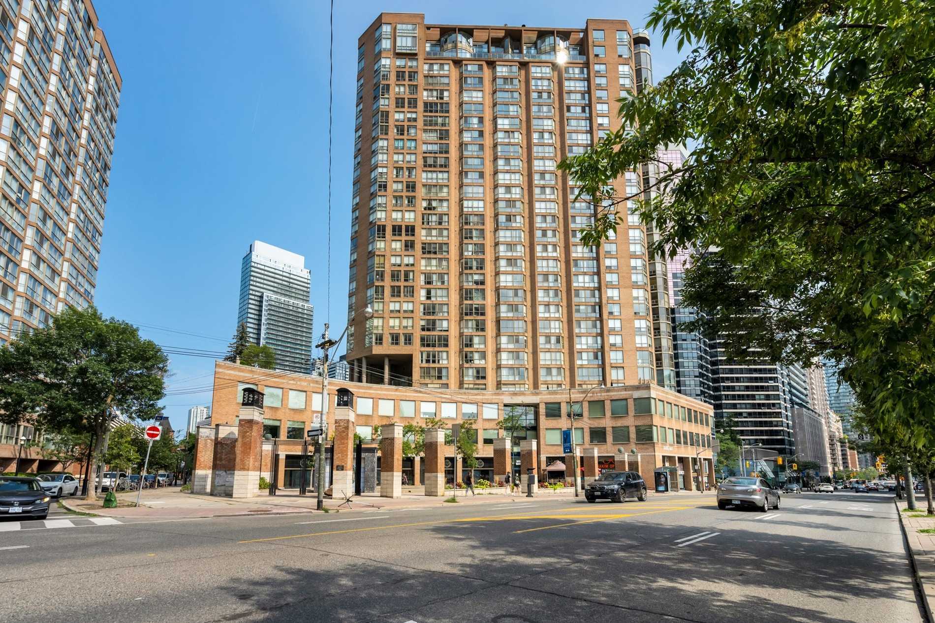 PH1 - 44 St Joseph St, Toronto | Sold, C5448418 | Condos.ca