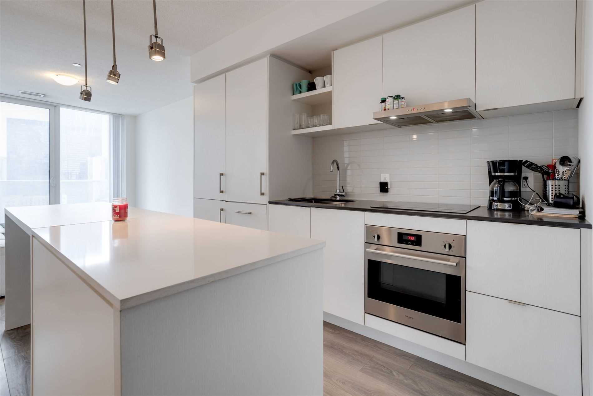 2903 - 88 Harbour St, Toronto | Leased, C5456971 | Condos.ca