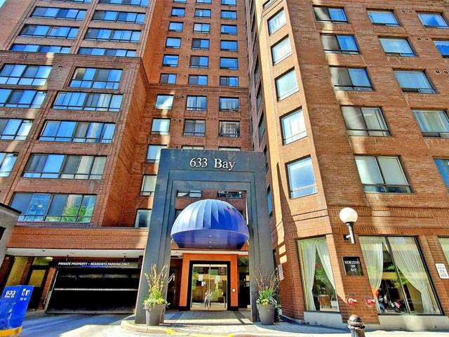 813 - 633 Bay St, Toronto | Terminated, C5460589 | Condos.ca