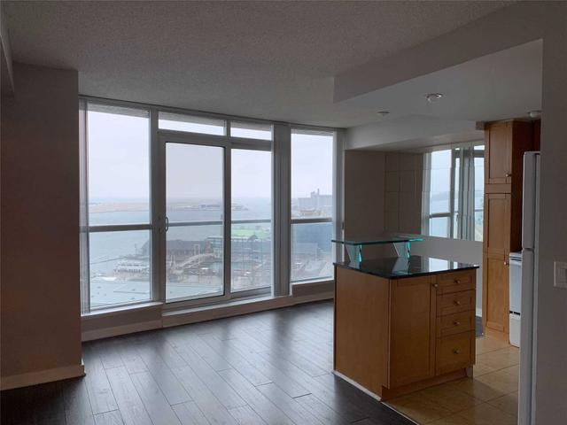 1709 - 208 Queens Quay W, Toronto | Leased, C5490756 | Condos.ca