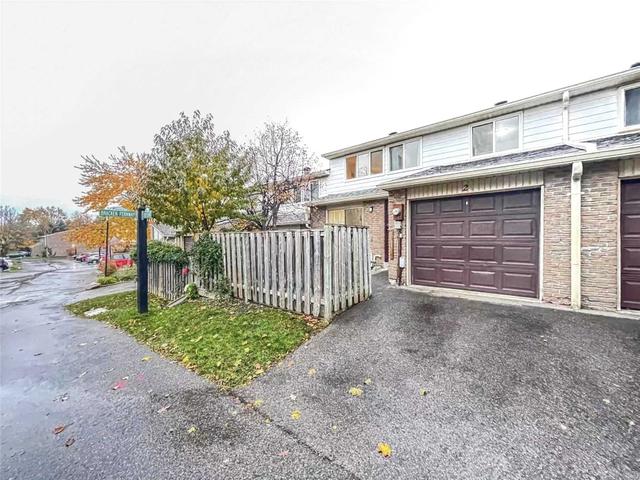 2 Slender Fern Way, North York, ON | Condos.ca
