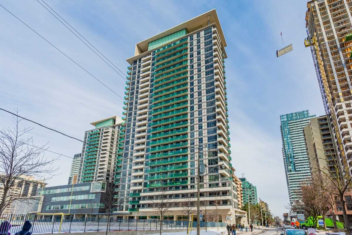 2014 - 70 Roehampton Ave, Toronto | Leased, C5518001 | Condos.ca