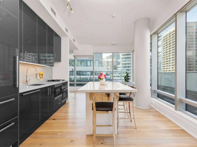 1102 - 39 Queens Quay E, Toronto | Terminated, C5525624 | Condos.ca