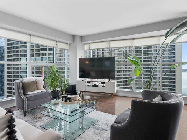 2502 - 99 Harbour Sq, Toronto | Sold, C5564494 | Condos.ca