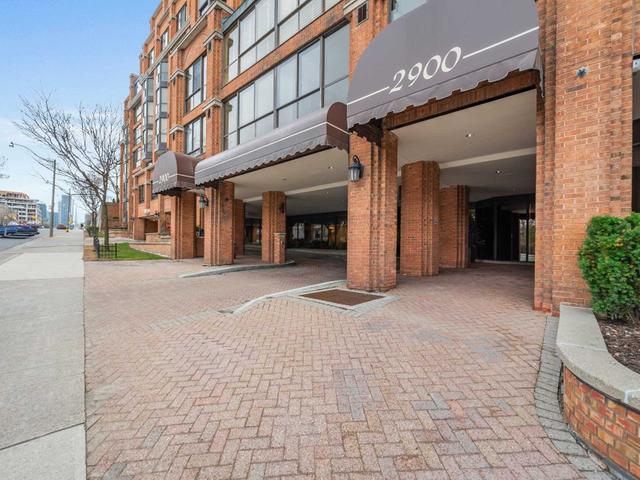 909 - 2900 Yonge St, Toronto | Sold, C5573070 | Condos.ca
