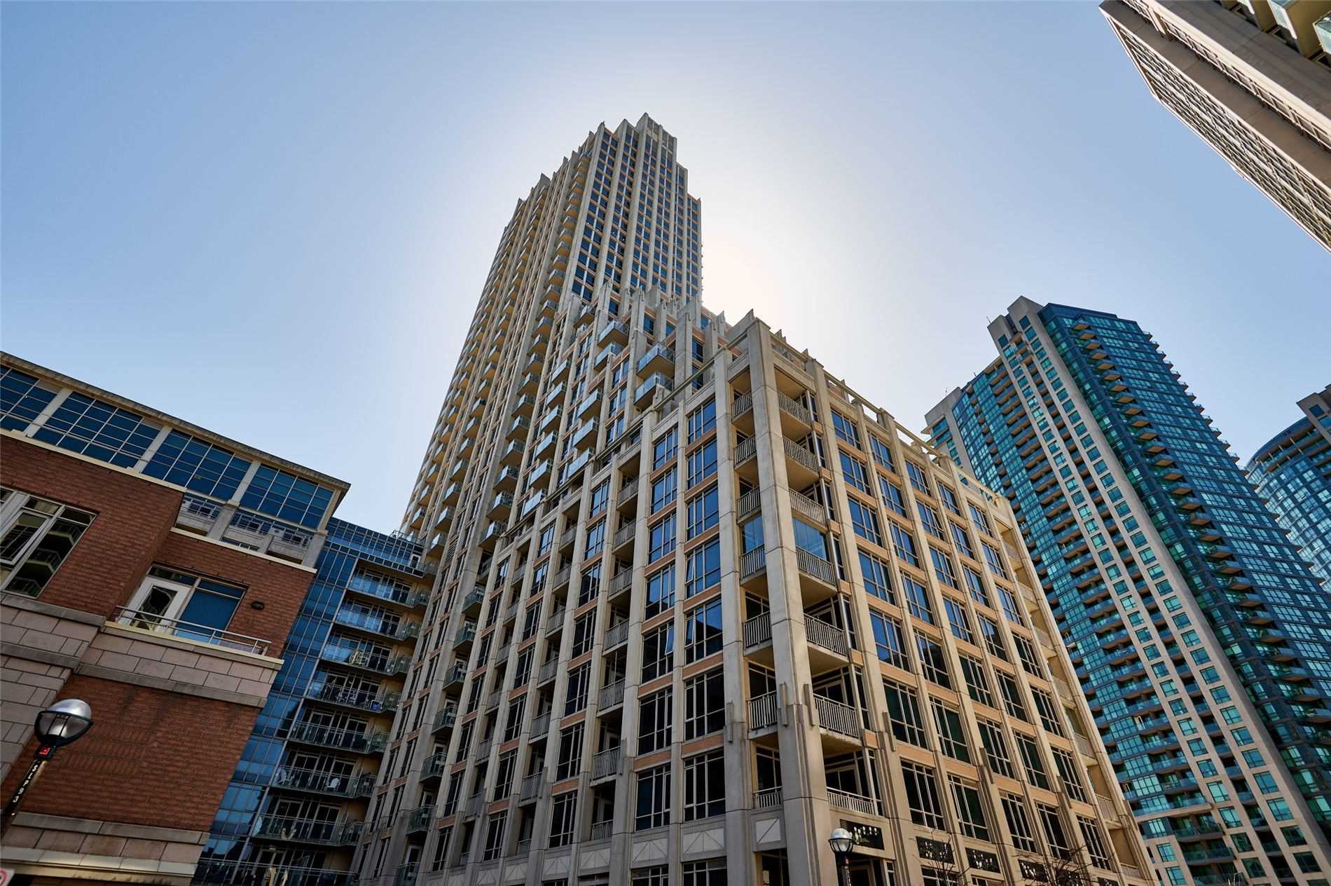3404 - 628 Fleet St, Toronto | Sold, C5575015 | Condos.ca
