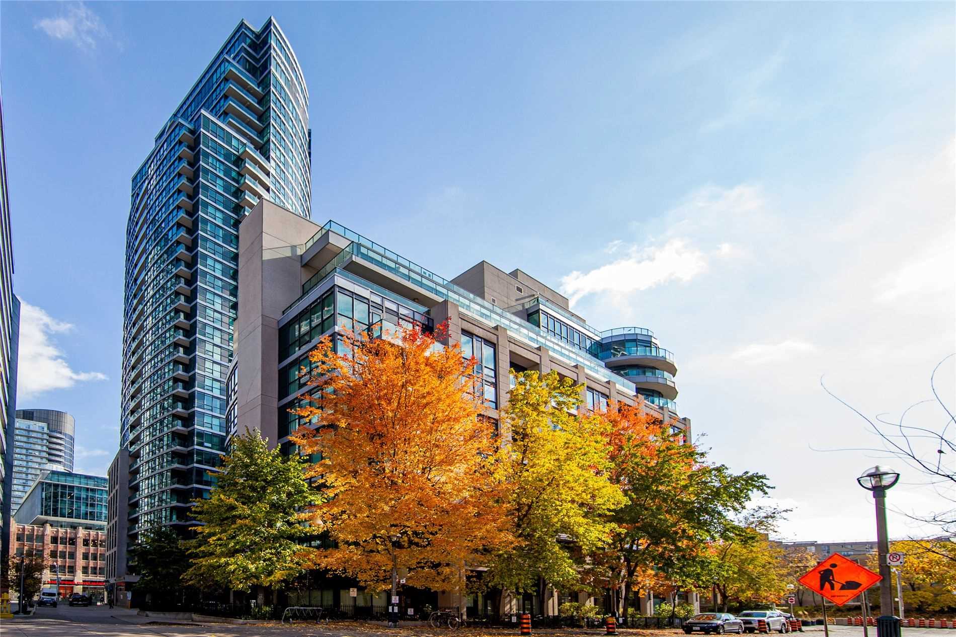 315 - 600 Fleet St, Toronto | For Sale @ $599,000 | Condos.ca