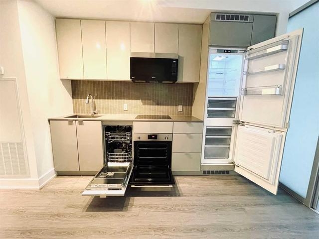 509 - 7 Grenville St, Toronto | Leased, C5580047 | Condos.ca