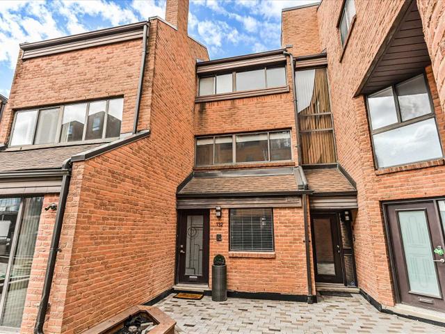 132 - 10 Walker Ave, Toronto | Leased, C5581510 | Condos.ca
