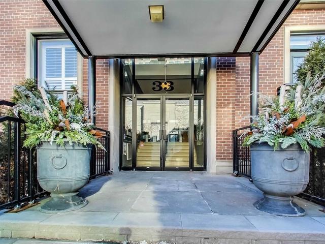 44 - 33 Price St, Toronto | Leased, C5586810 | Condos.ca