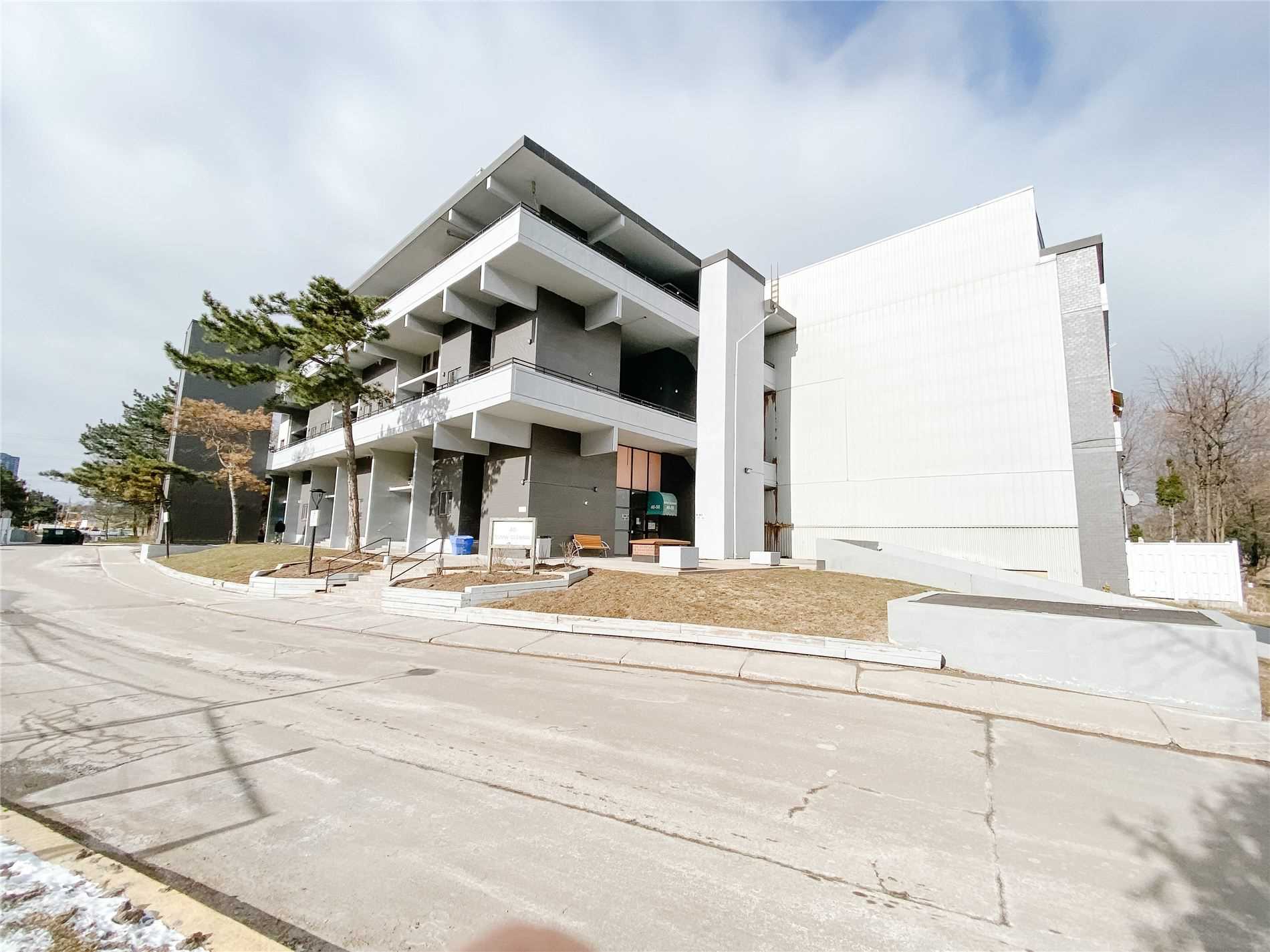 211 - 50 Sunny Glenway Glwy, North York | Terminated, C5614862 | Condos.ca