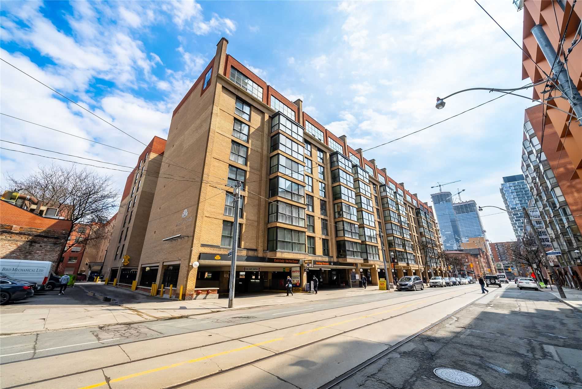 711 - 35 Church St, Toronto | Sold, C5641408 | Condos.ca