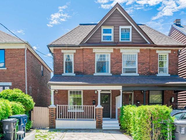 5 Bank St, Toronto, ON | Condos.ca