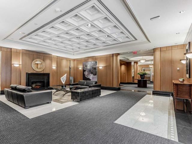 1803 - 38 Avenue Rd, Toronto | Sold, C5673073 | Condos.ca