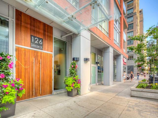 1807 - 126 Simcoe St, Toronto | Leased, C5685998 | Condos.ca