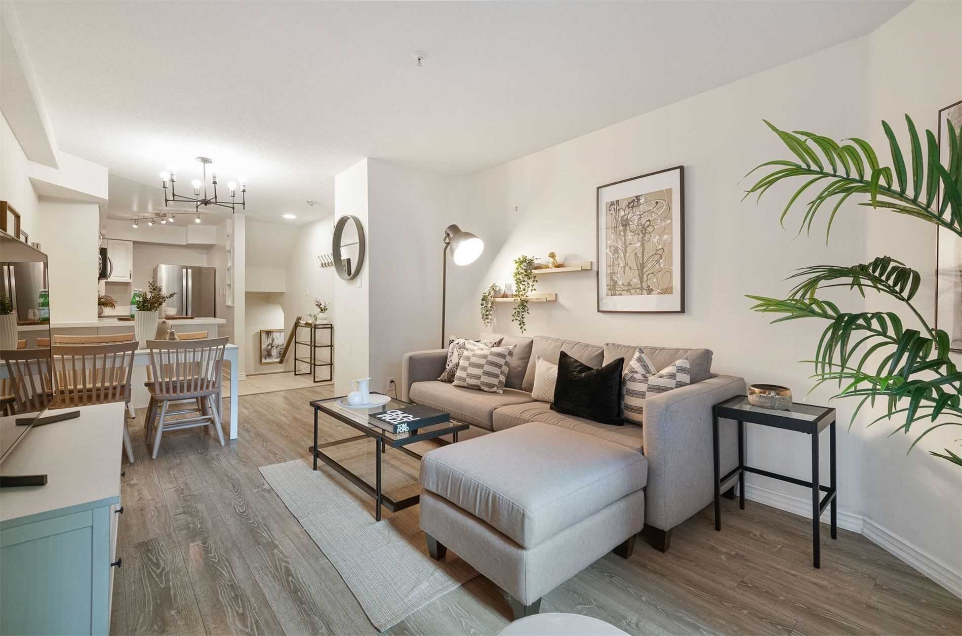 11 - 217 St George St, Toronto | Sold, C5692889 | Condos.ca