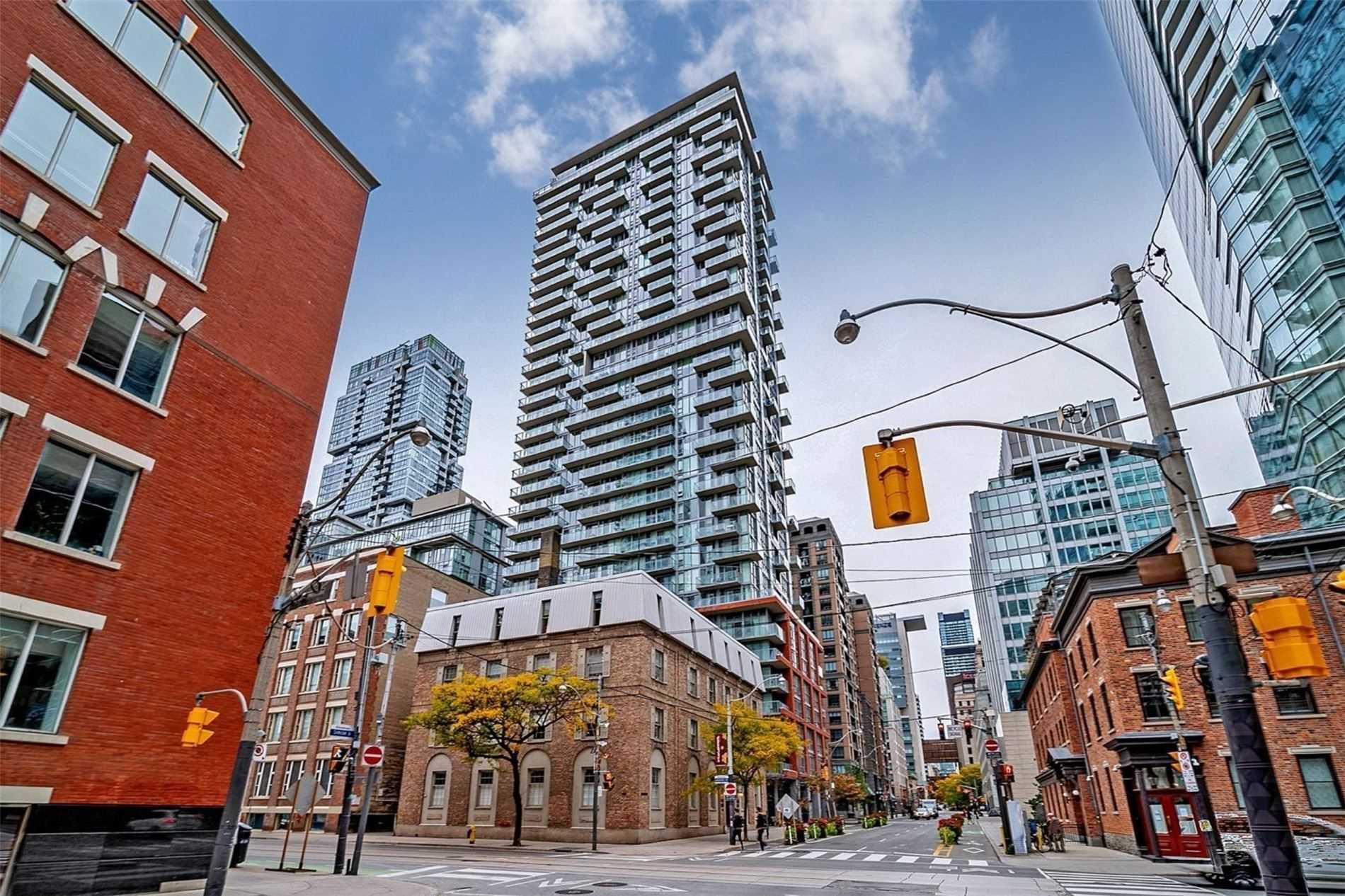 612 - 126 Simcoe St, Toronto | Leased, C5699997 | Condos.ca