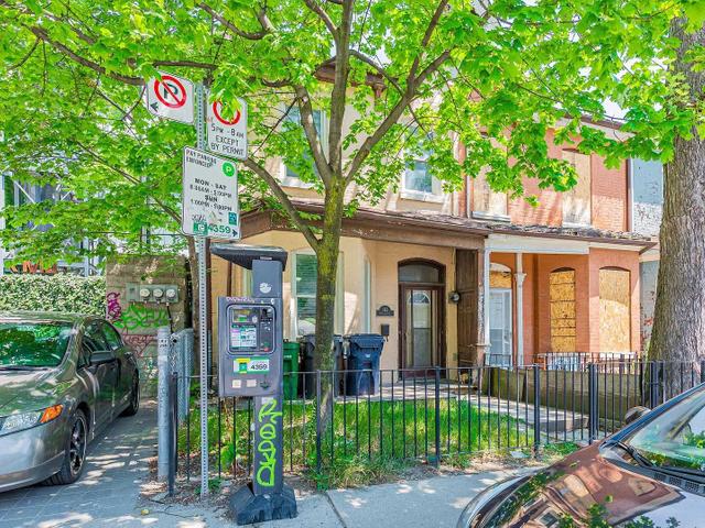 145 Portland St, Toronto, ON | Condos.ca