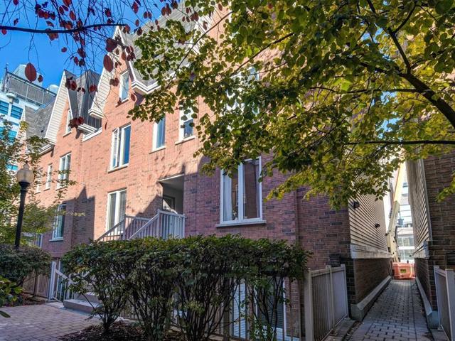 514 - 27 Canniff St, Toronto | Leased, C5701977 | Condos.ca