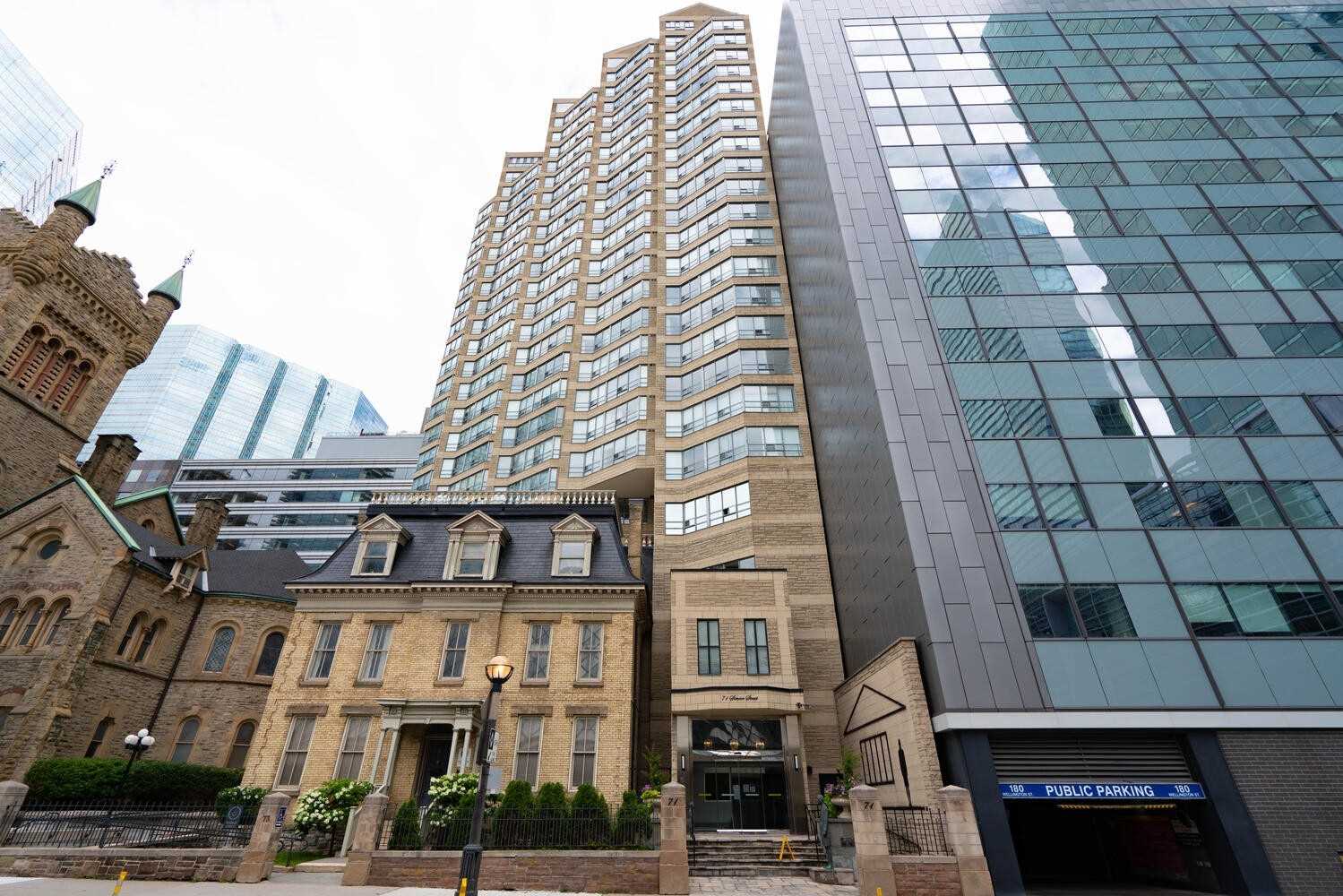 801 - 71 Simcoe St, Toronto | Sold, C5713021 | Condos.ca