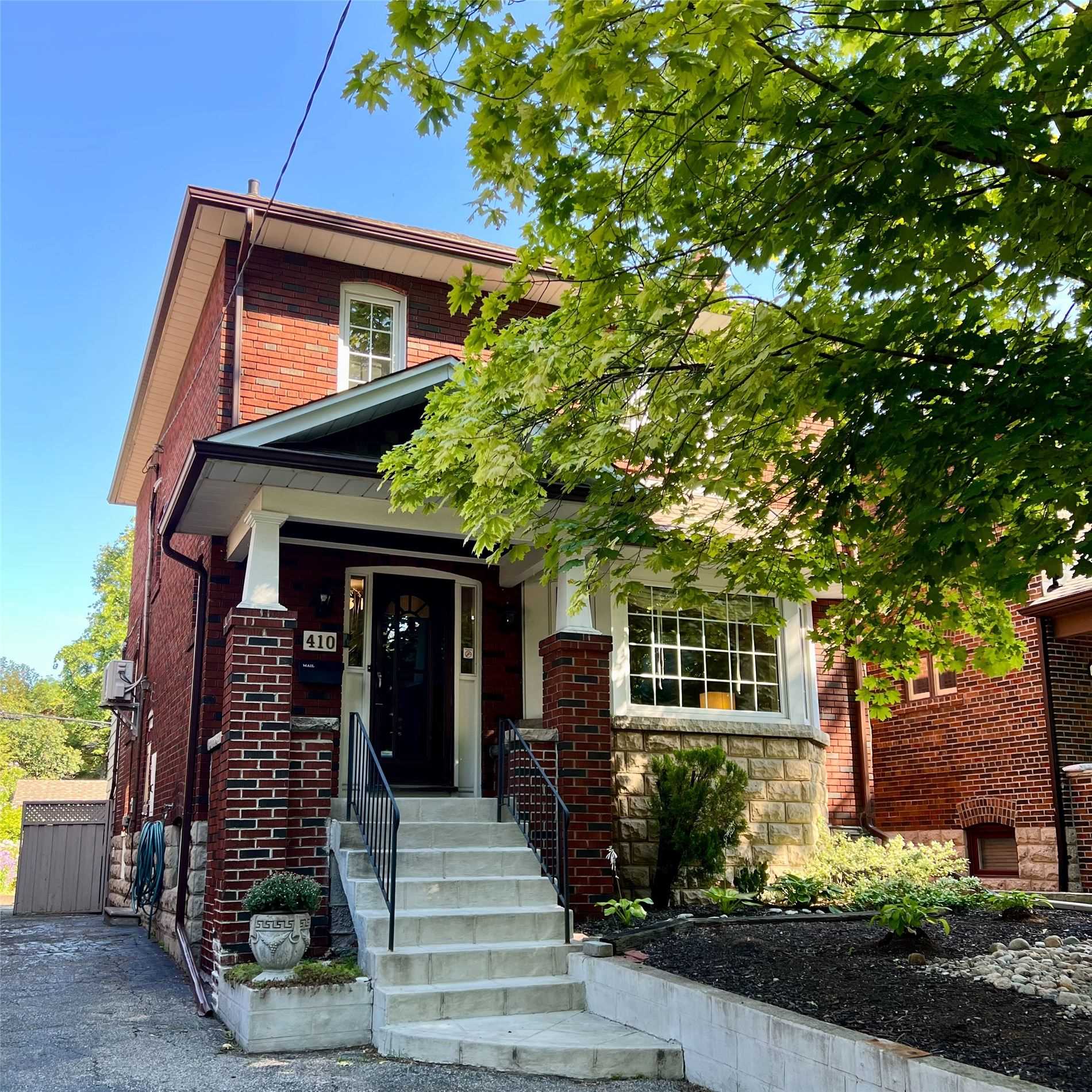 410 St Clements Ave, Toronto | Sold, C5735125 | Property.ca