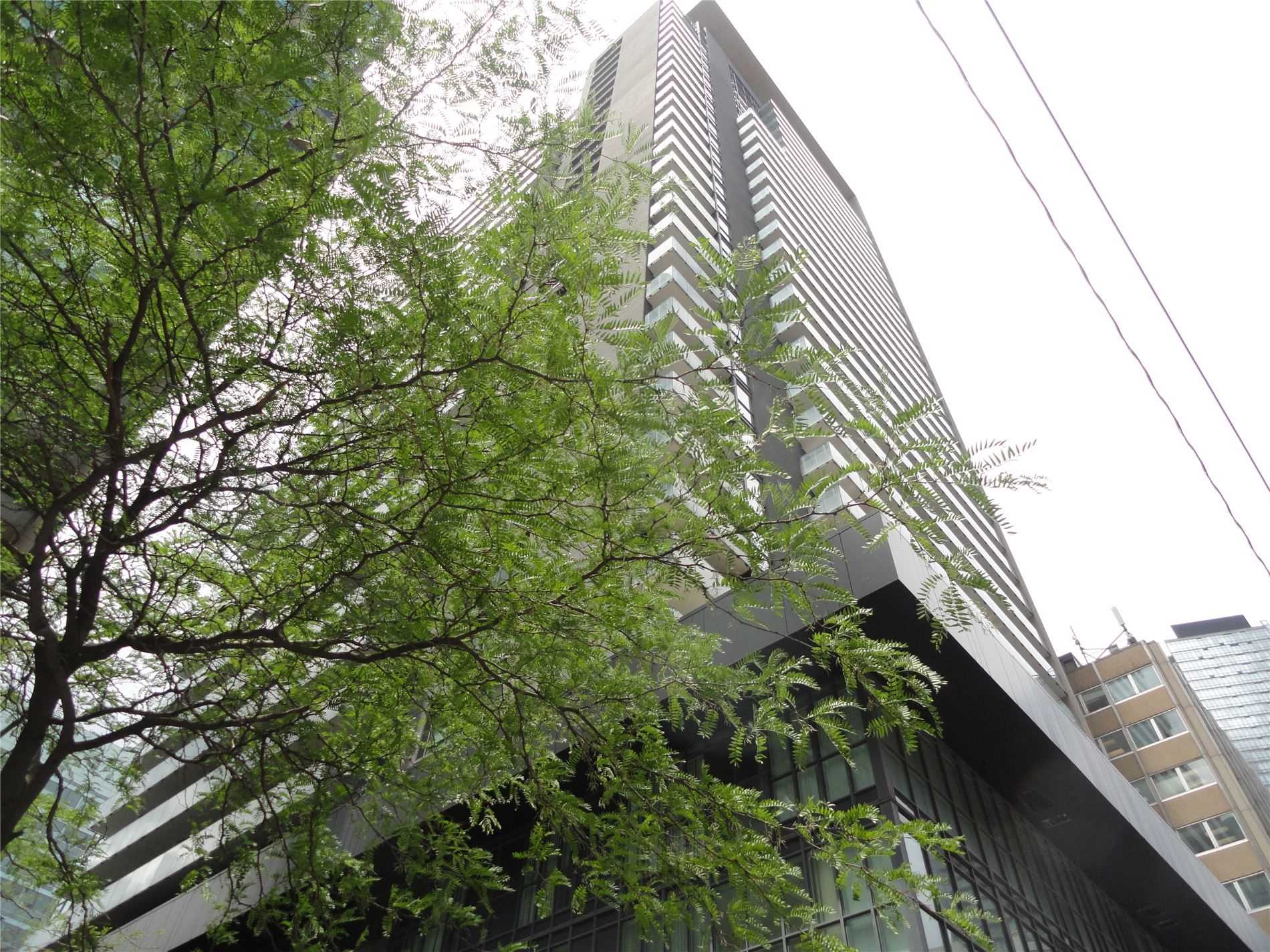 303 - 770 Bay St, Toronto | Leased, C5745734 | Condos.ca