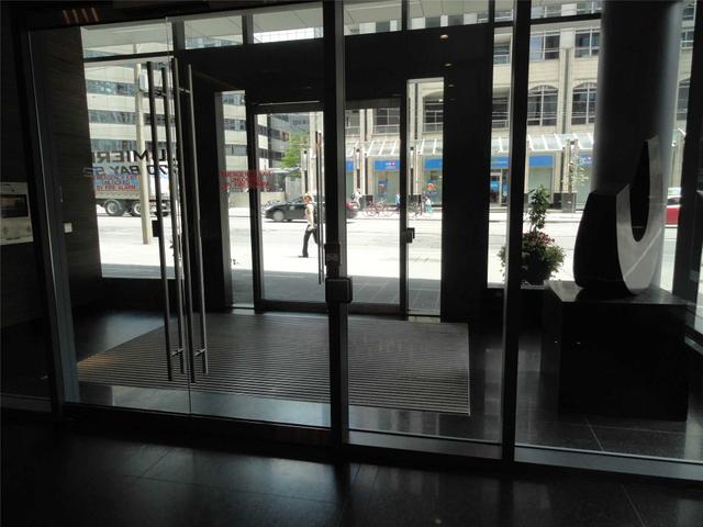 303 - 770 Bay St, Toronto | Leased, C5745734 | Condos.ca