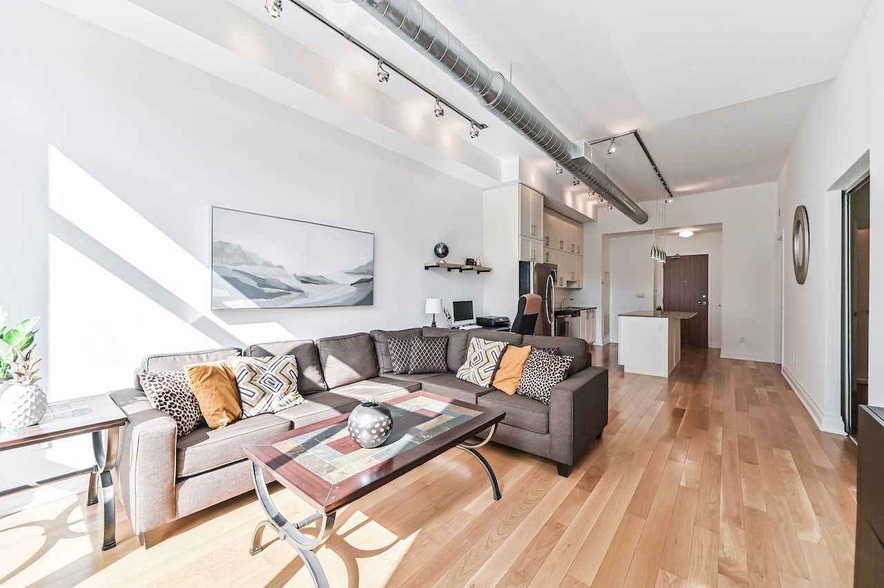 L16 - 2191 Yonge St, Toronto | Sold, C5746462 | Condos.ca