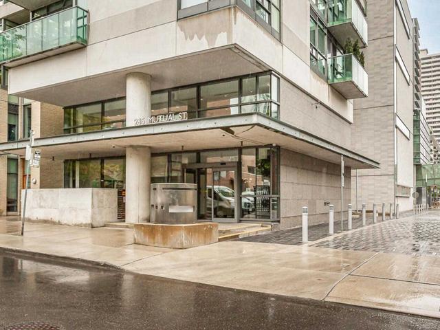 2002 - 285 Mutual St, Toronto | Leased, C5752349 | Condos.ca