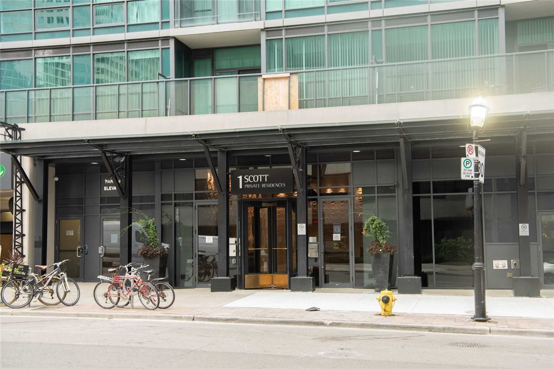 506 - 1 Scott St, Toronto | Sold, C5770301 | Condos.ca