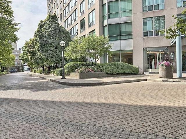 218 - 942 Yonge St, Toronto | Expired, C5776455 | Condos.ca
