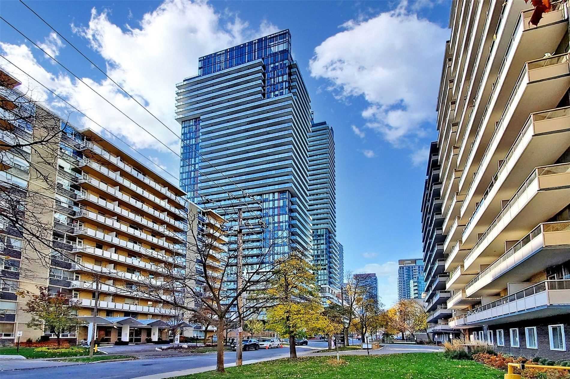 1505 - 185 Roehampton Ave, Toronto | Sold, C5789467 | Condos.ca