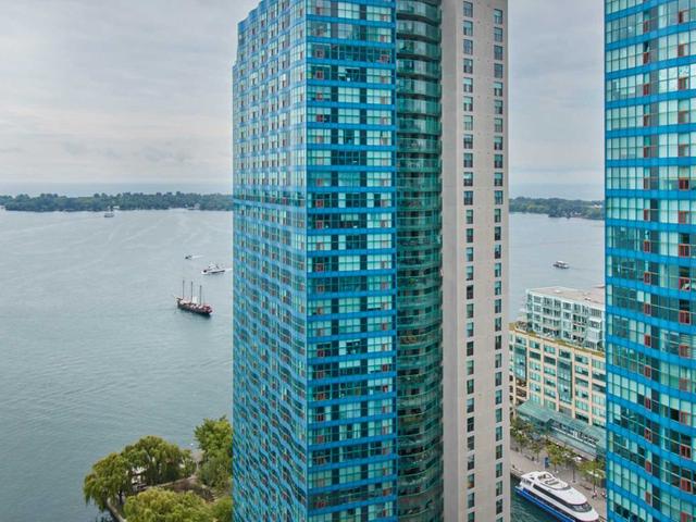 55 Harbour Square, Toronto ON | Property.ca